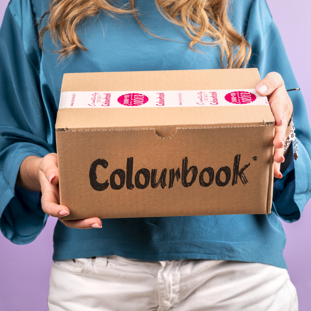 L’E-SHOP COLOURBOOK È FINALMENTE ONLINE! - BrandMaker